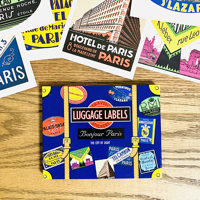 トラベルステッカー Bonjour Paris｜モノづくりを楽しむサイト cotora monora (コトラモノラ)