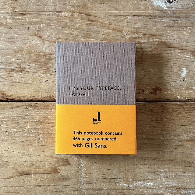タイプフェイスノートブック GILL SANS ダークグレー｜モノづくりを楽しむサイト cotora monora (コトラモノラ)